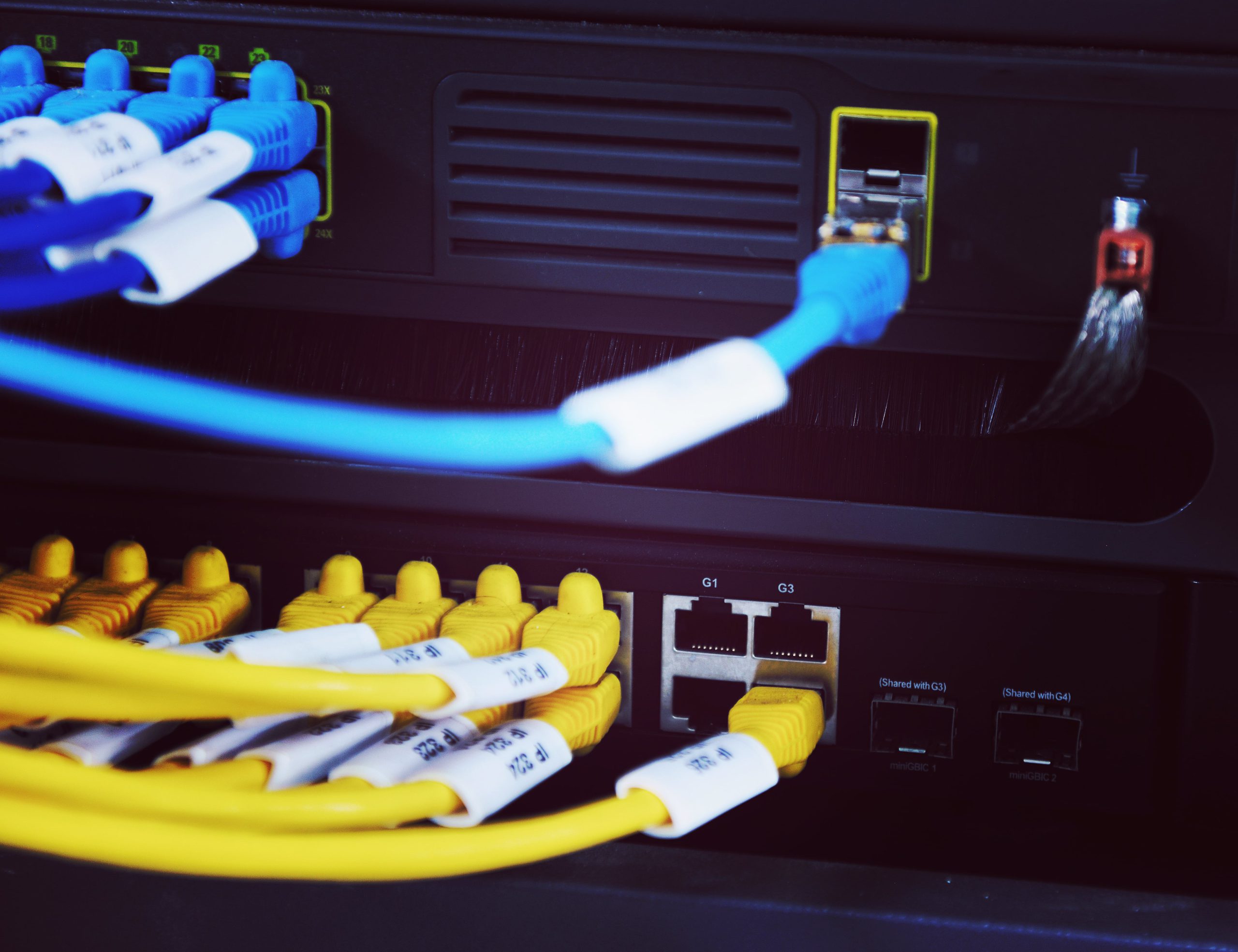 What is the difference between a UTP and FTP cable?- DINTEK